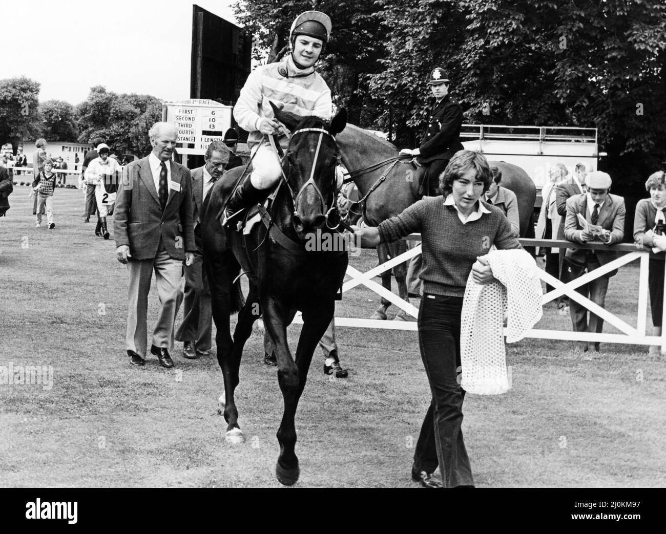 Redcar Racecourse is a thoroughbred horse racing venue located in ...