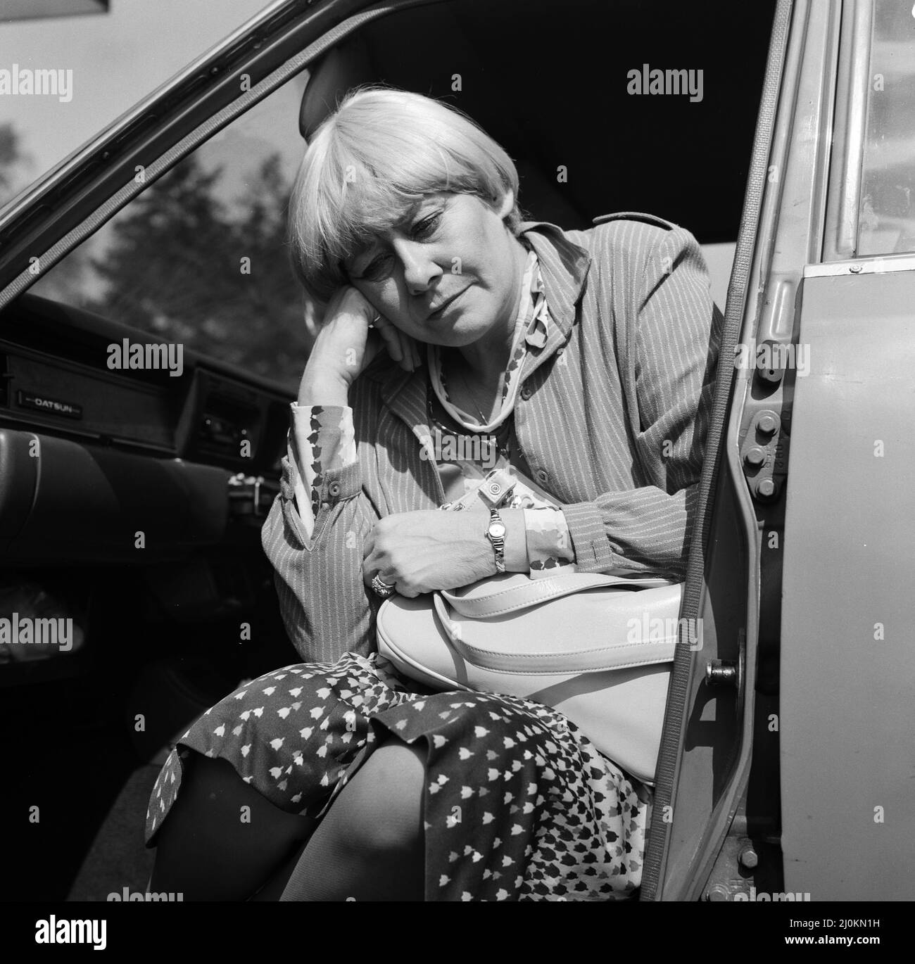 Liz Dawn - Coronation Street star Vera Duckworth - who now has no man ...