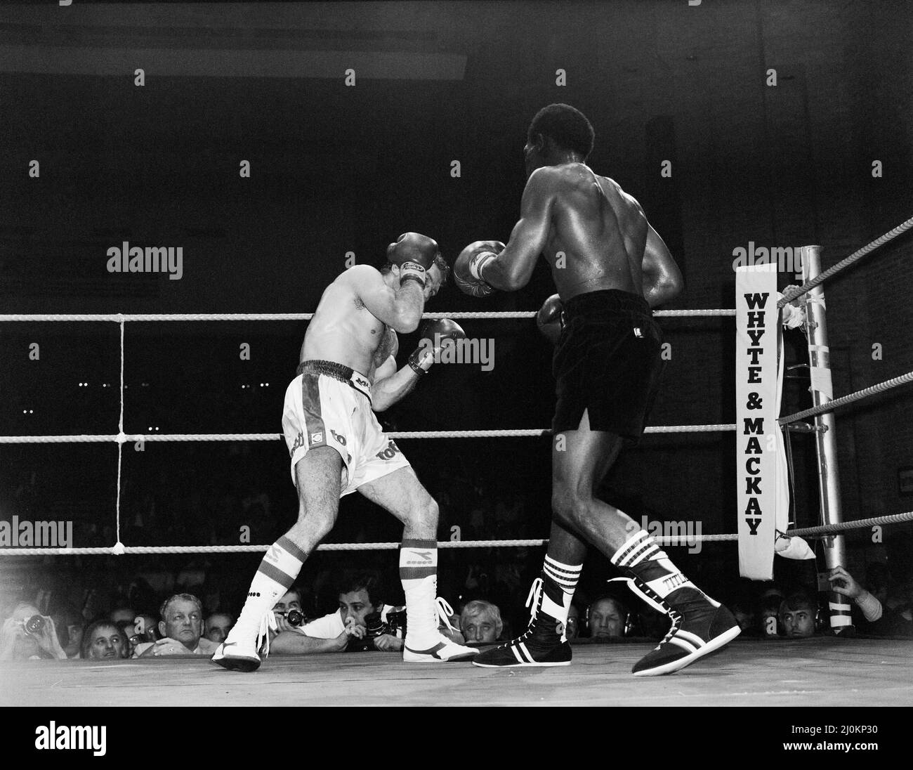 Maurice Hope v Rocky Mattioli (rematch). WBC World Super Welterweight ...