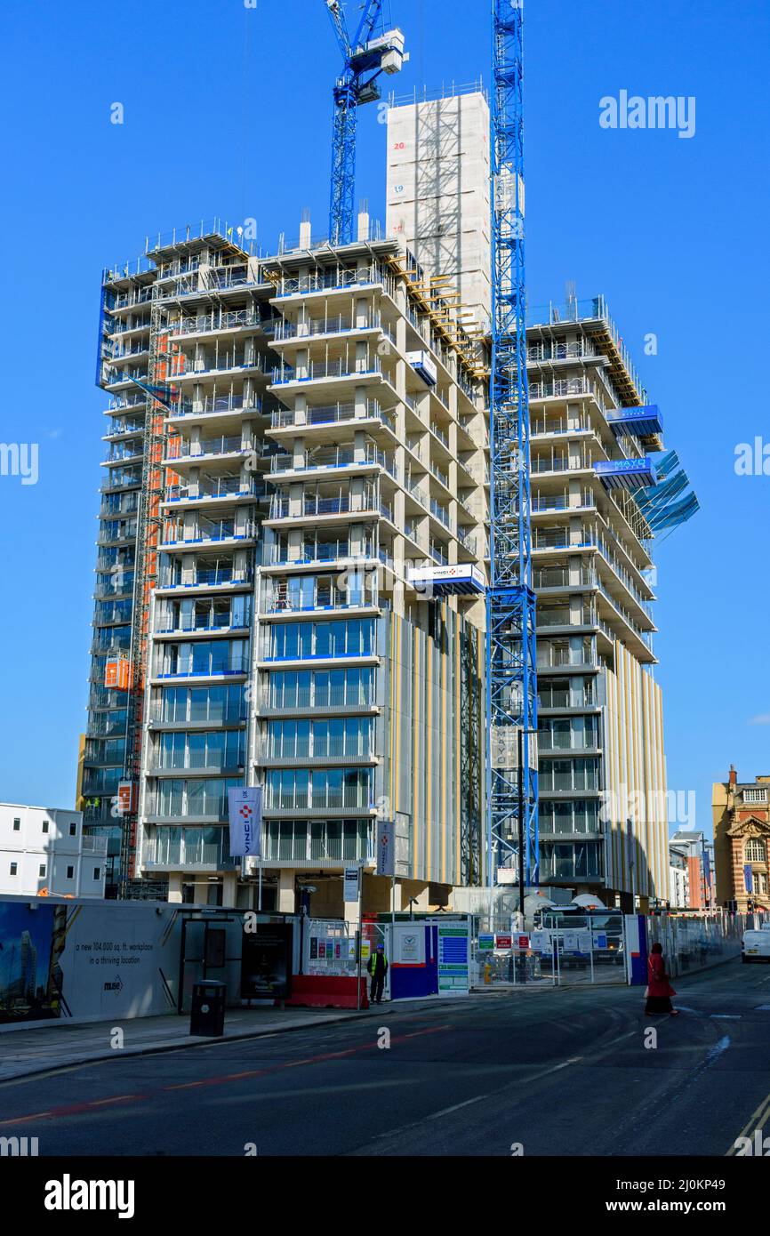 The New Victoria apartment complex, under construction March 2022 ...