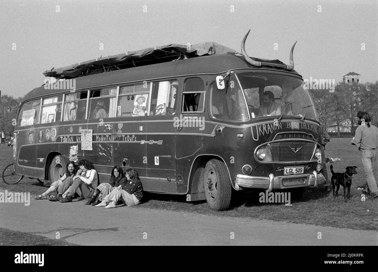 Old-fashioned decorated coach at a Liberate cannabis demo in Hyde Park ...