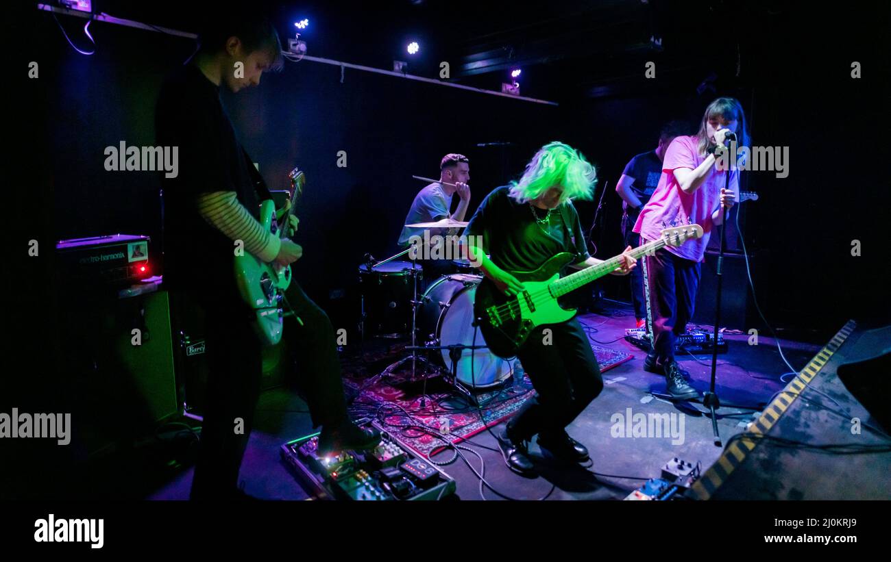 Ditz music hi-res stock photography and images - Alamy