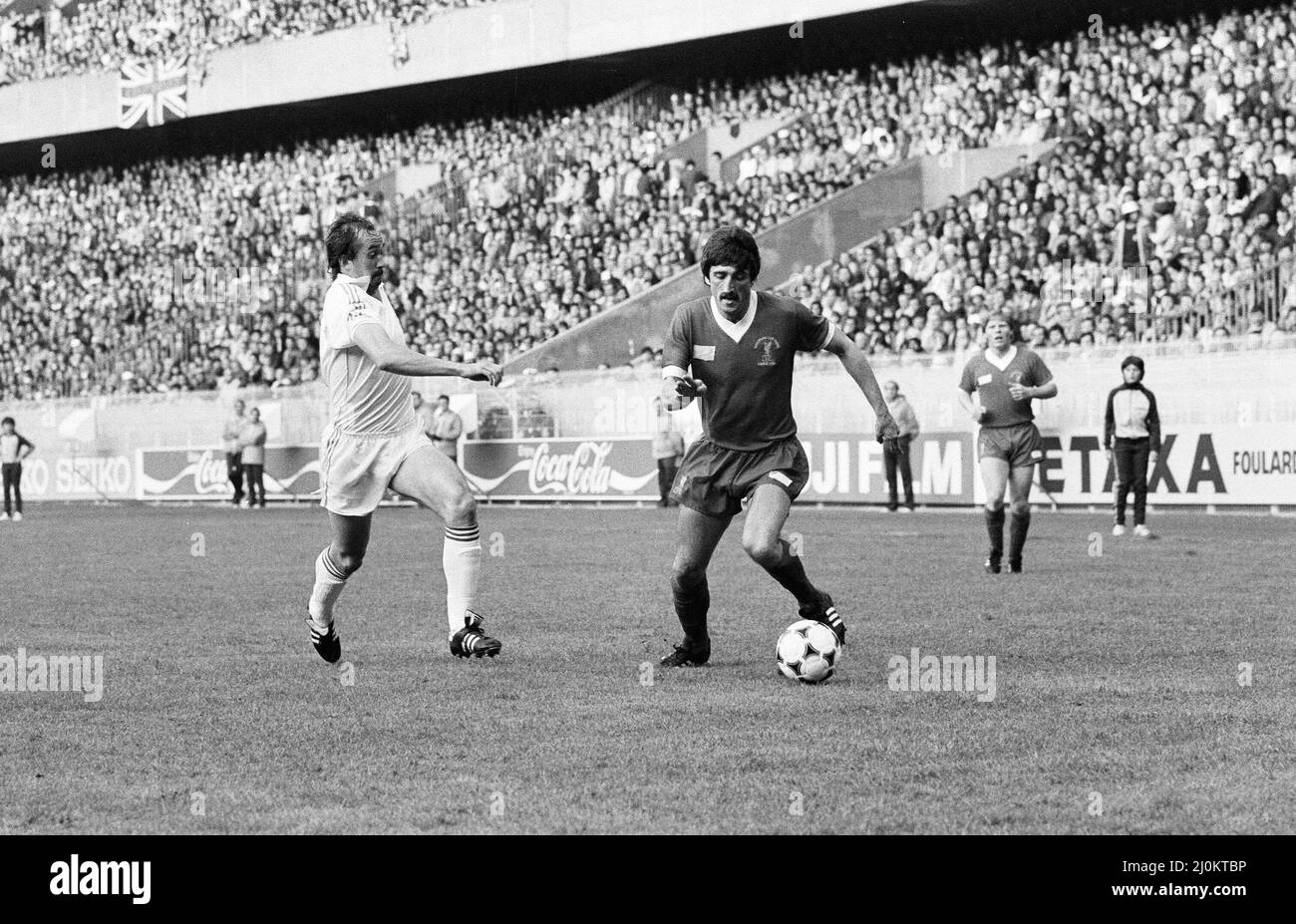 European Cup Final at the Parc Des Princes in Paris, France. Liverpool ...