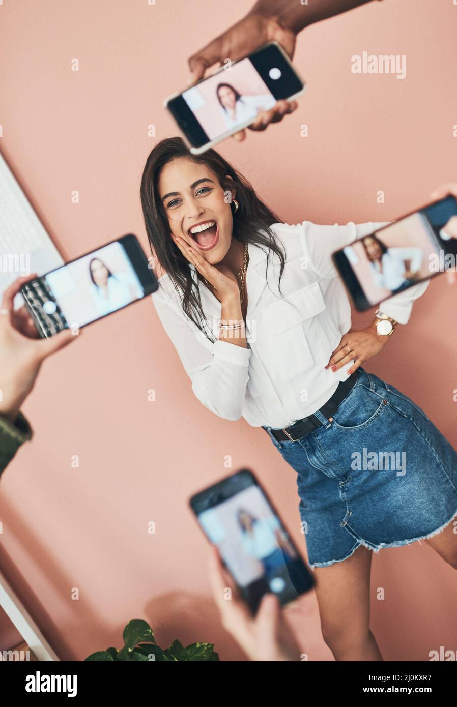 Multiple phones hi-res stock photography and images - Alamy