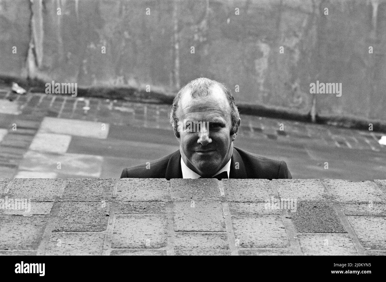Clive James pictured at London Weekend television. 27th May 1981 Stock ...