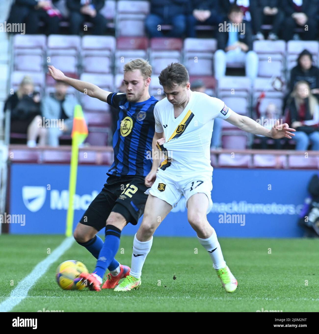 Tussle with l r hearts hi-res stock photography and images - Alamy