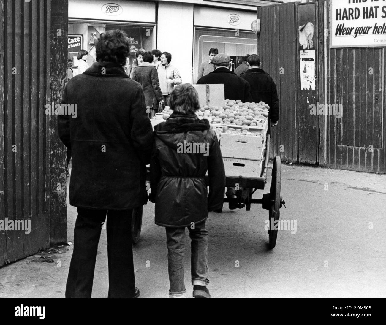 Group police uk Black and White Stock Photos & Images - Alamy