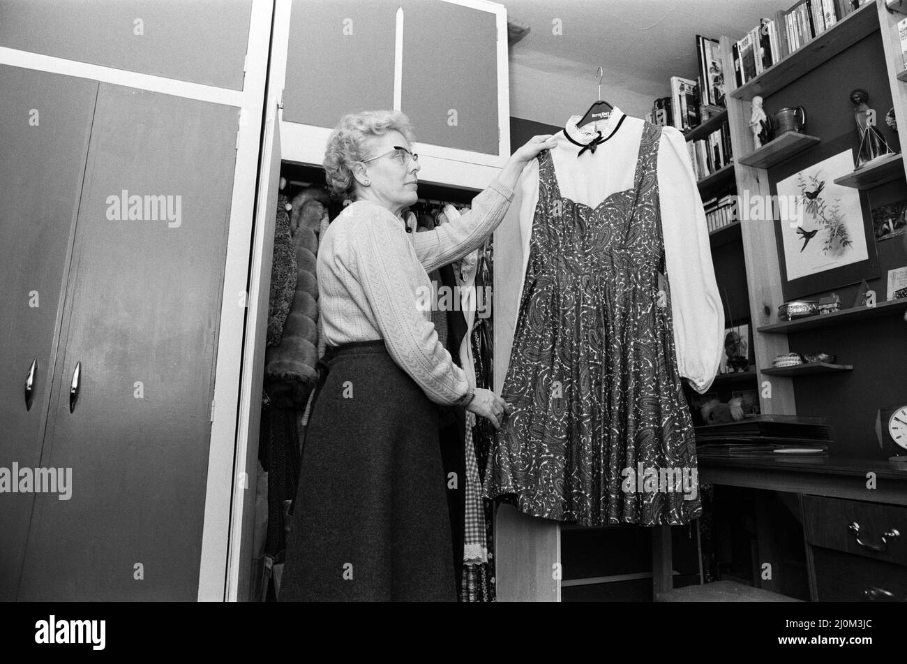 Mrs Beryl Leach, mother of Yorkshire Ripper victim Barbara Leach ...