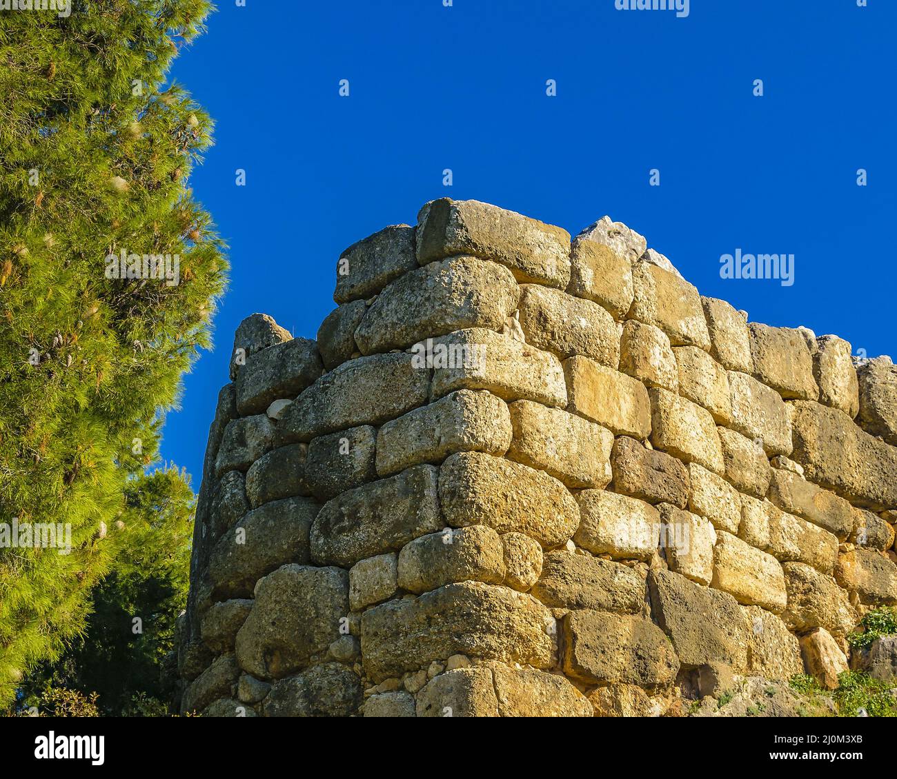 Mycenaean city architecture hi-res stock photography and images - Alamy