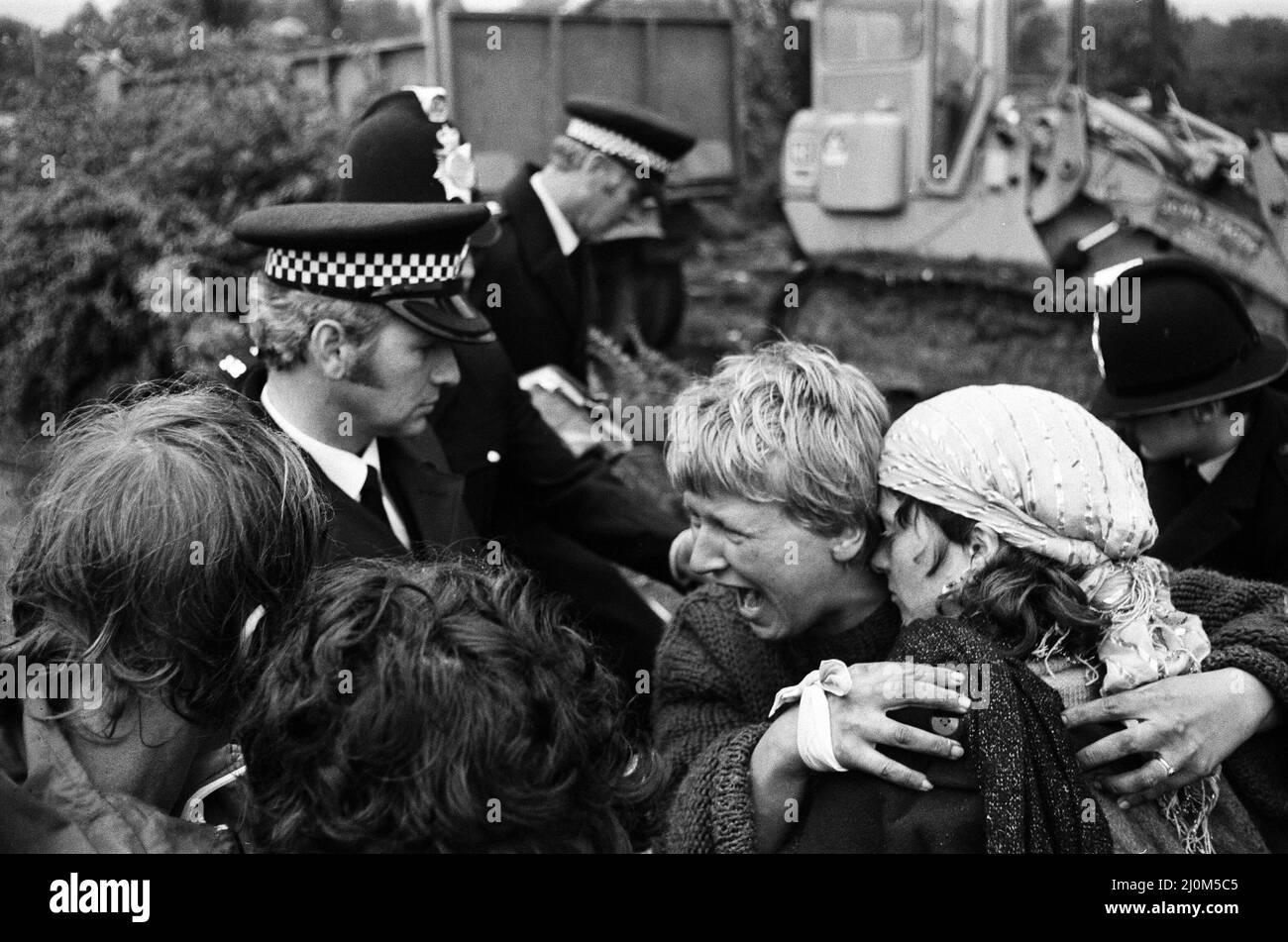 Greenham common women’s peace camp hi-res stock photography and images ...