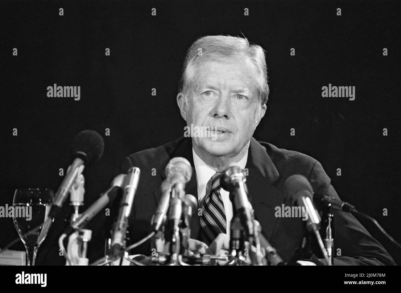 Jimmy carter speech hi-res stock photography and images - Alamy