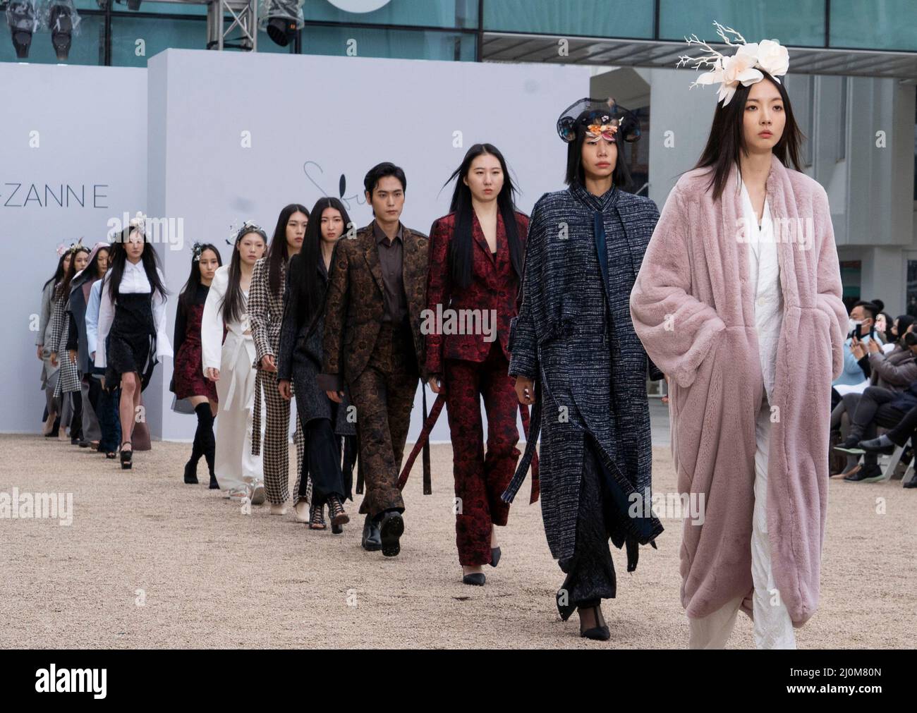 18 March 2022 - Seoul, South Korea: South Korean model catwalk during a ...