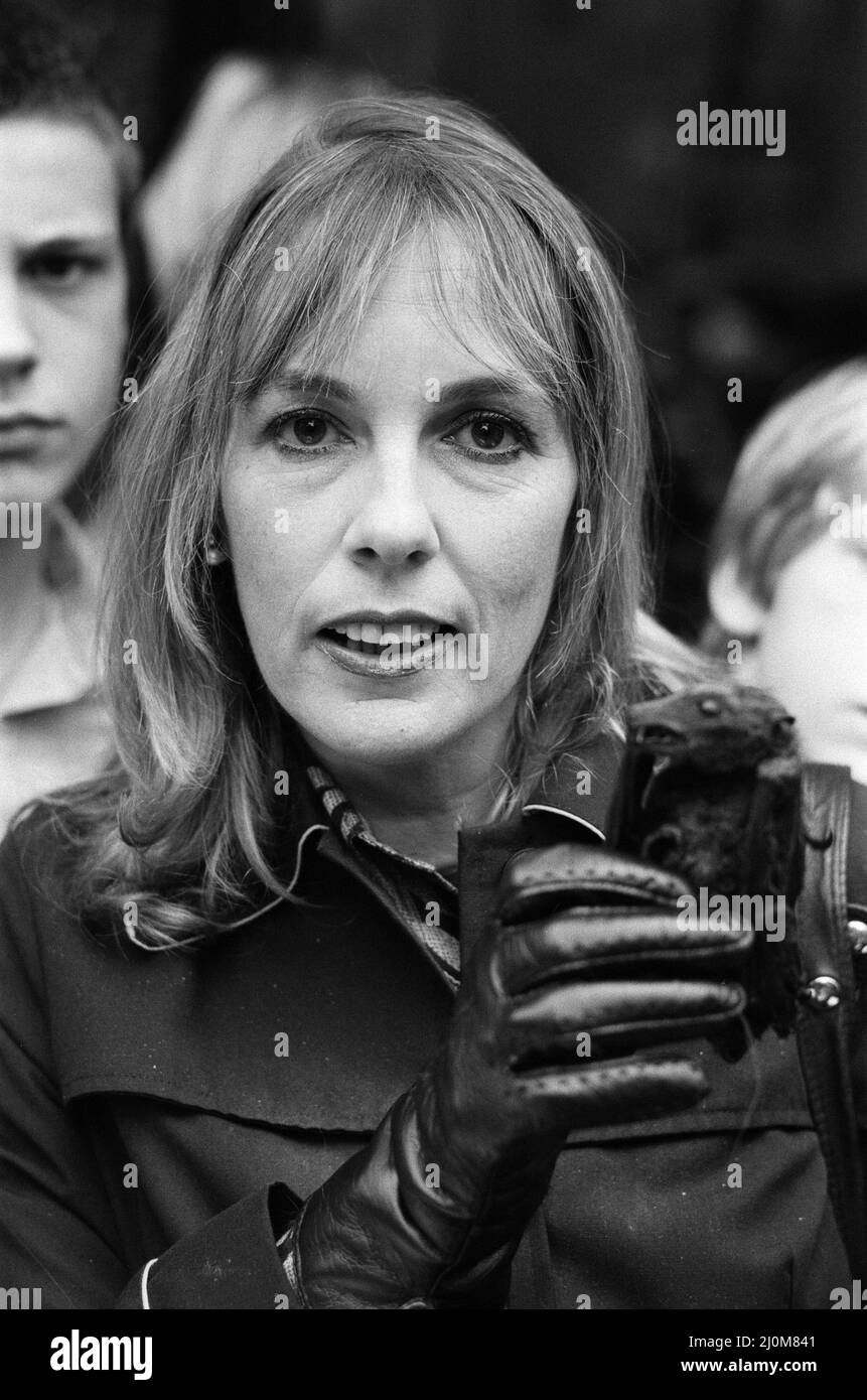 "That's Life" television star Esther Rantzen pictured asking passers-by ...