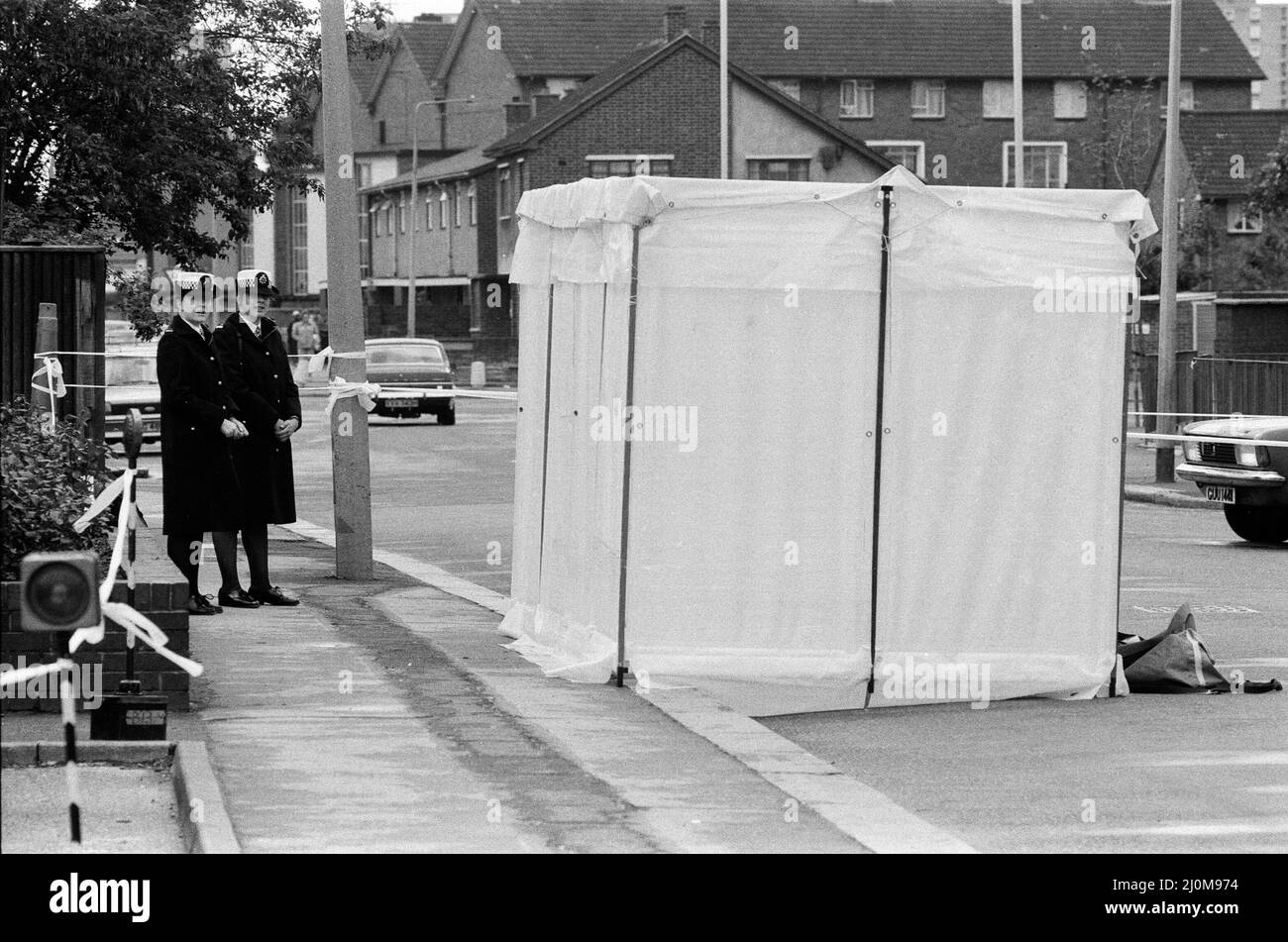 Crime scene london 1980s hi-res stock photography and images - Alamy