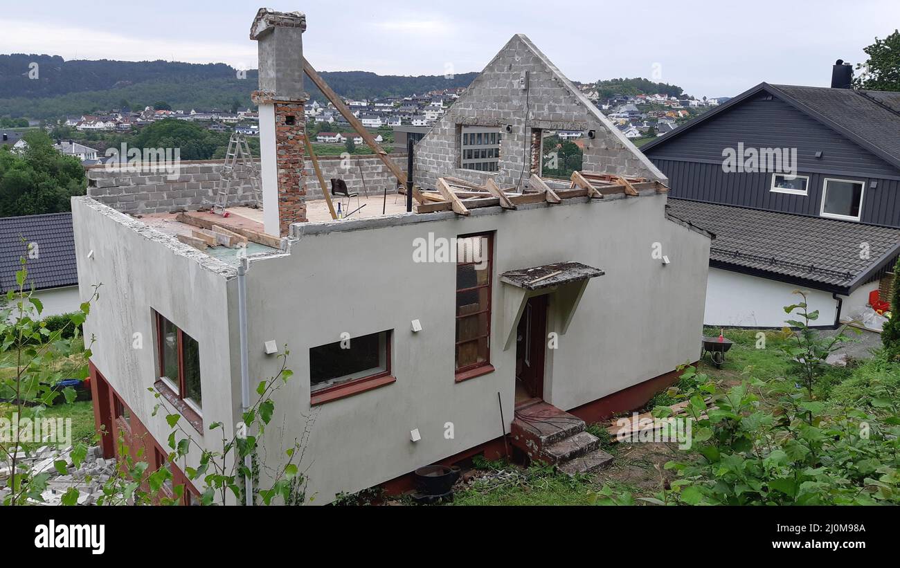 Demolishing roof hi-res stock photography and images - Alamy