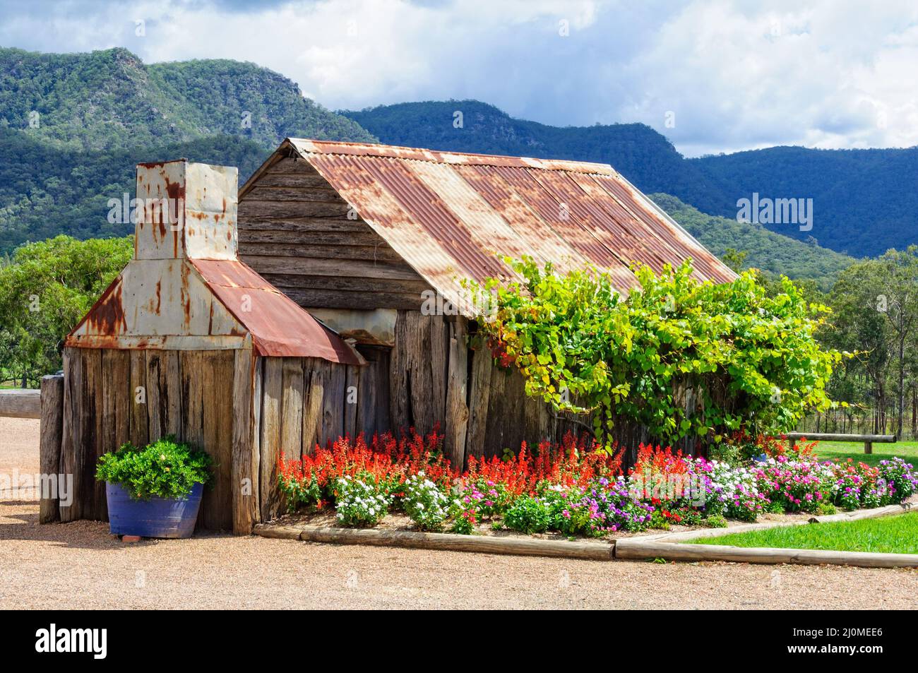 Edward Tyrrell’s ironbark slab hut - Pokolbin, NSW, Australia Stock ...