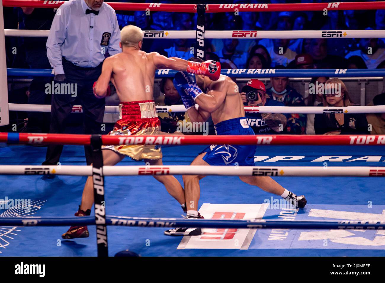 Tony luis boxing hi-res stock photography and images - Alamy