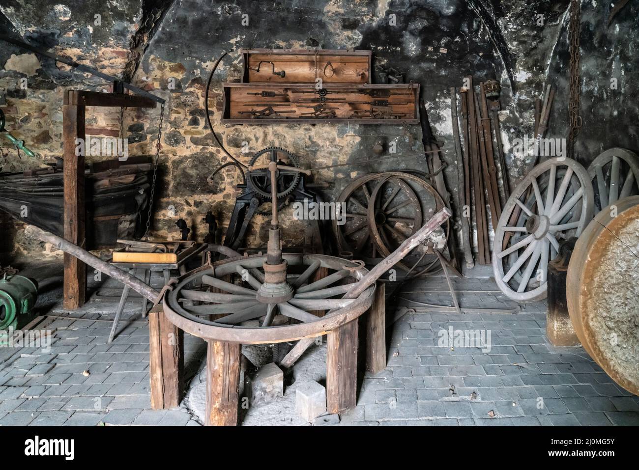 Forge wagon hi-res stock photography and images - Alamy