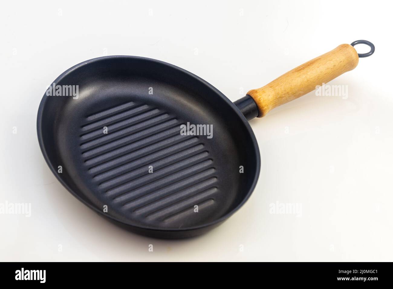 Oval fish pan Stock Photo - Alamy Oval fish pan Stock Photo - Alamy