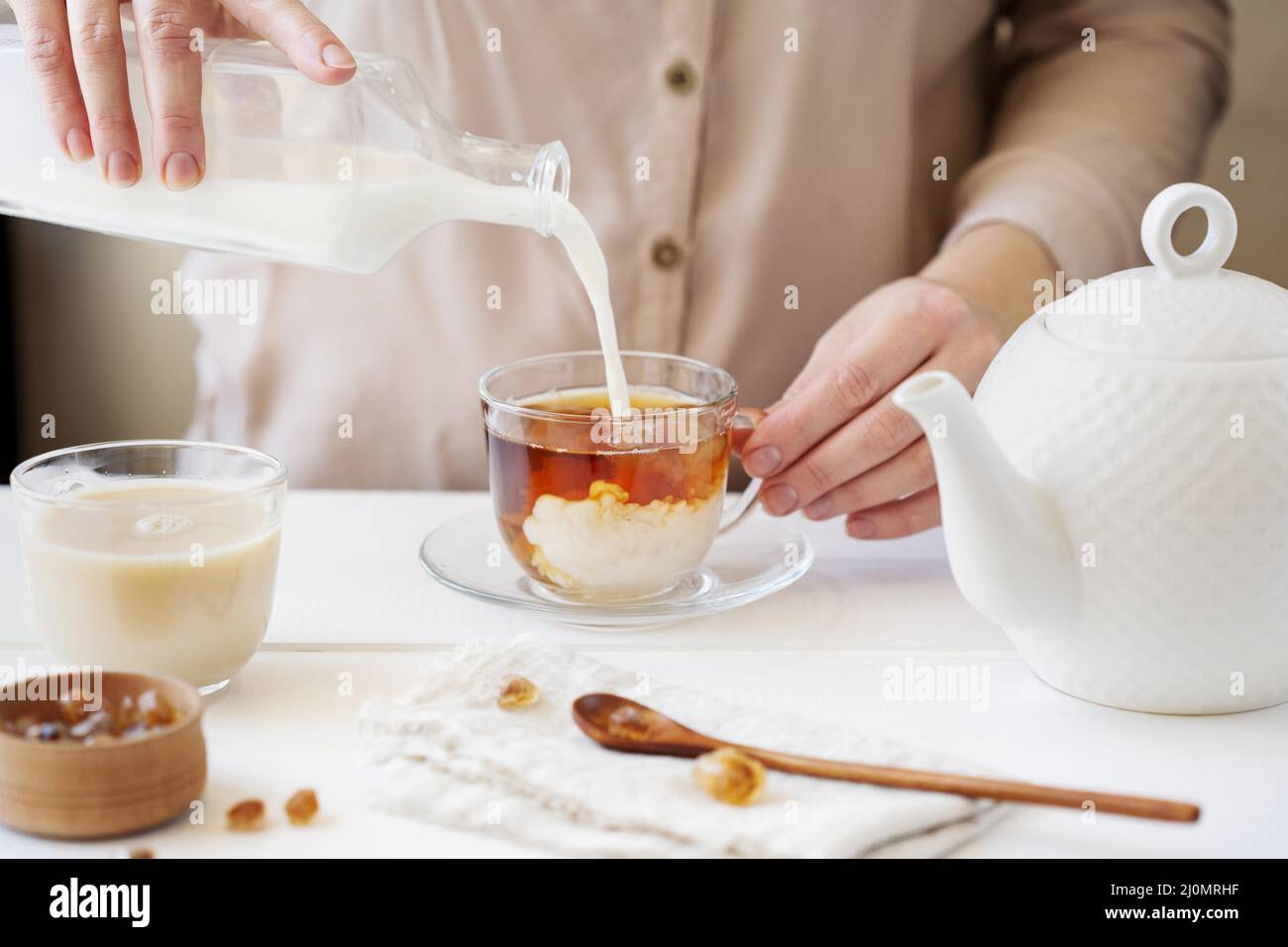 Preparing tea hi-res stock photography and images - Alamy