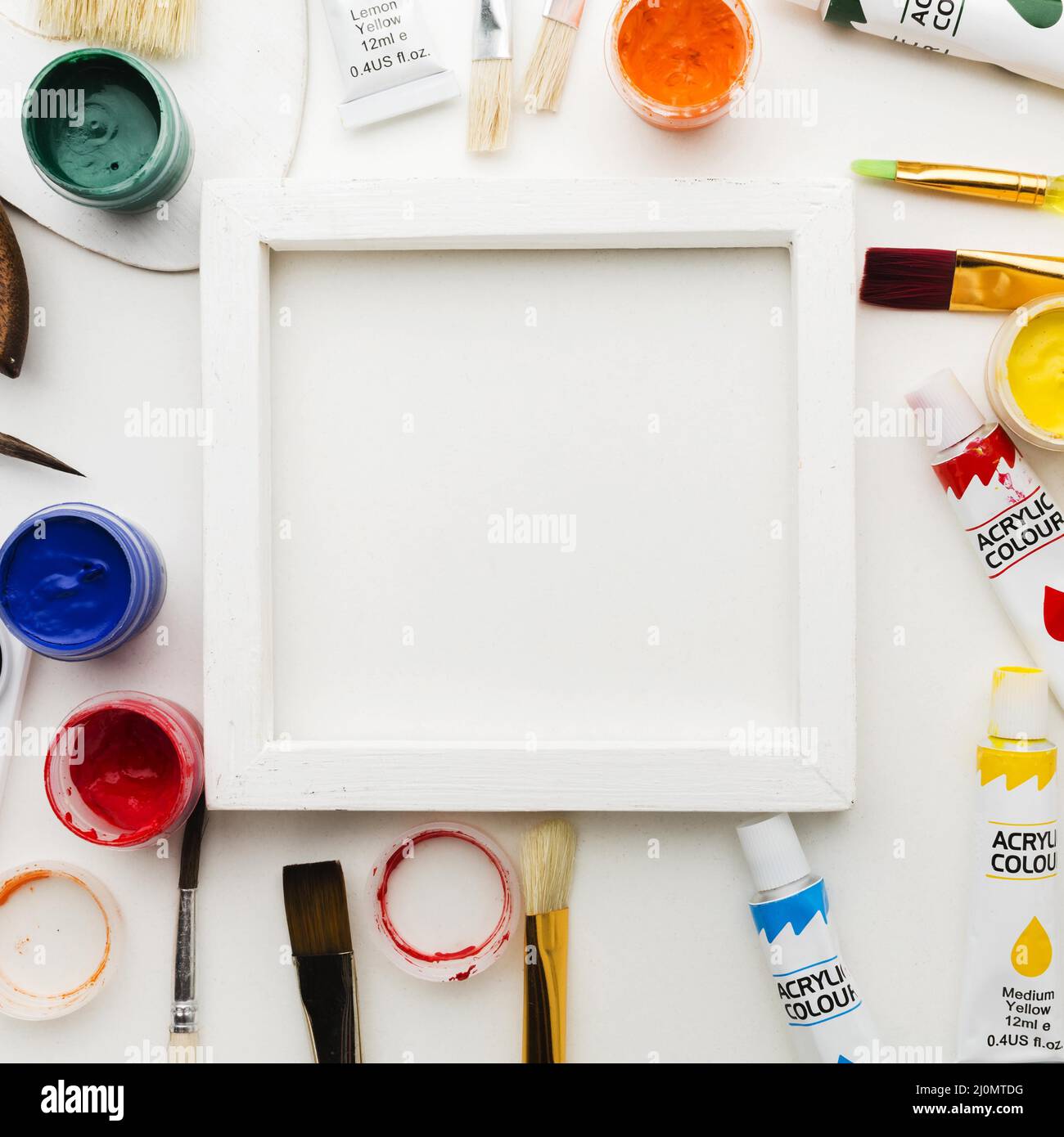 Art studio items copy space frame Stock Photo - Alamy