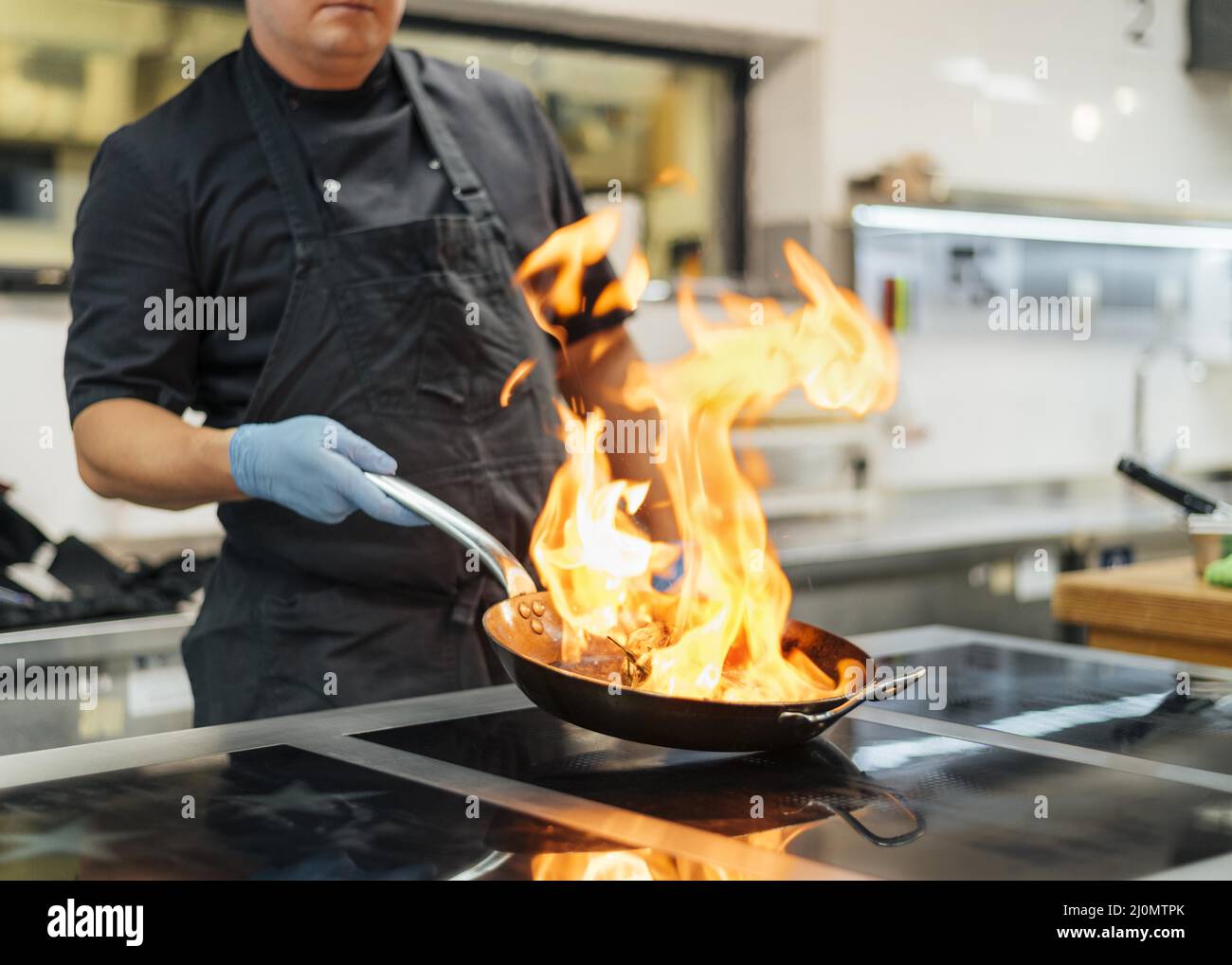 Flambeing hi-res stock photography and images - Alamy