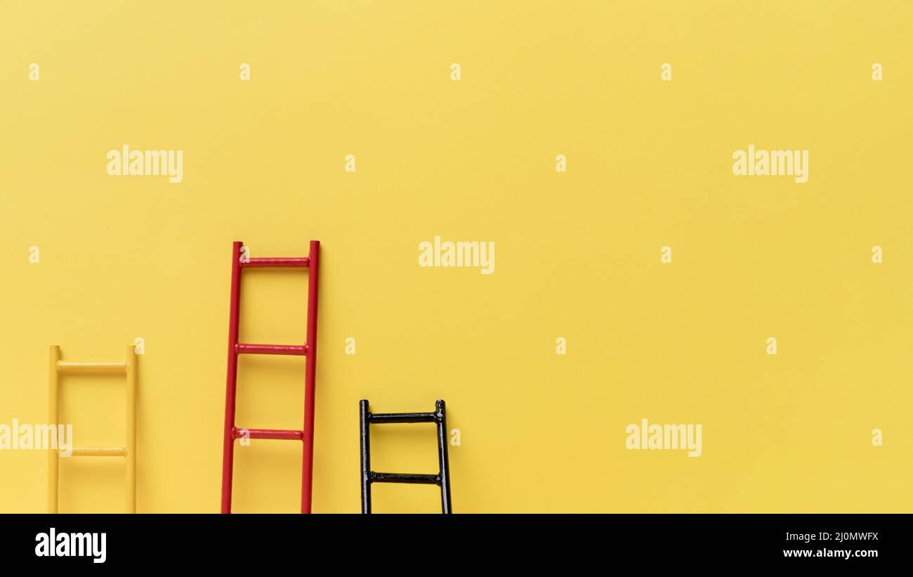 Overhead ladder hi-res stock photography and images - Alamy