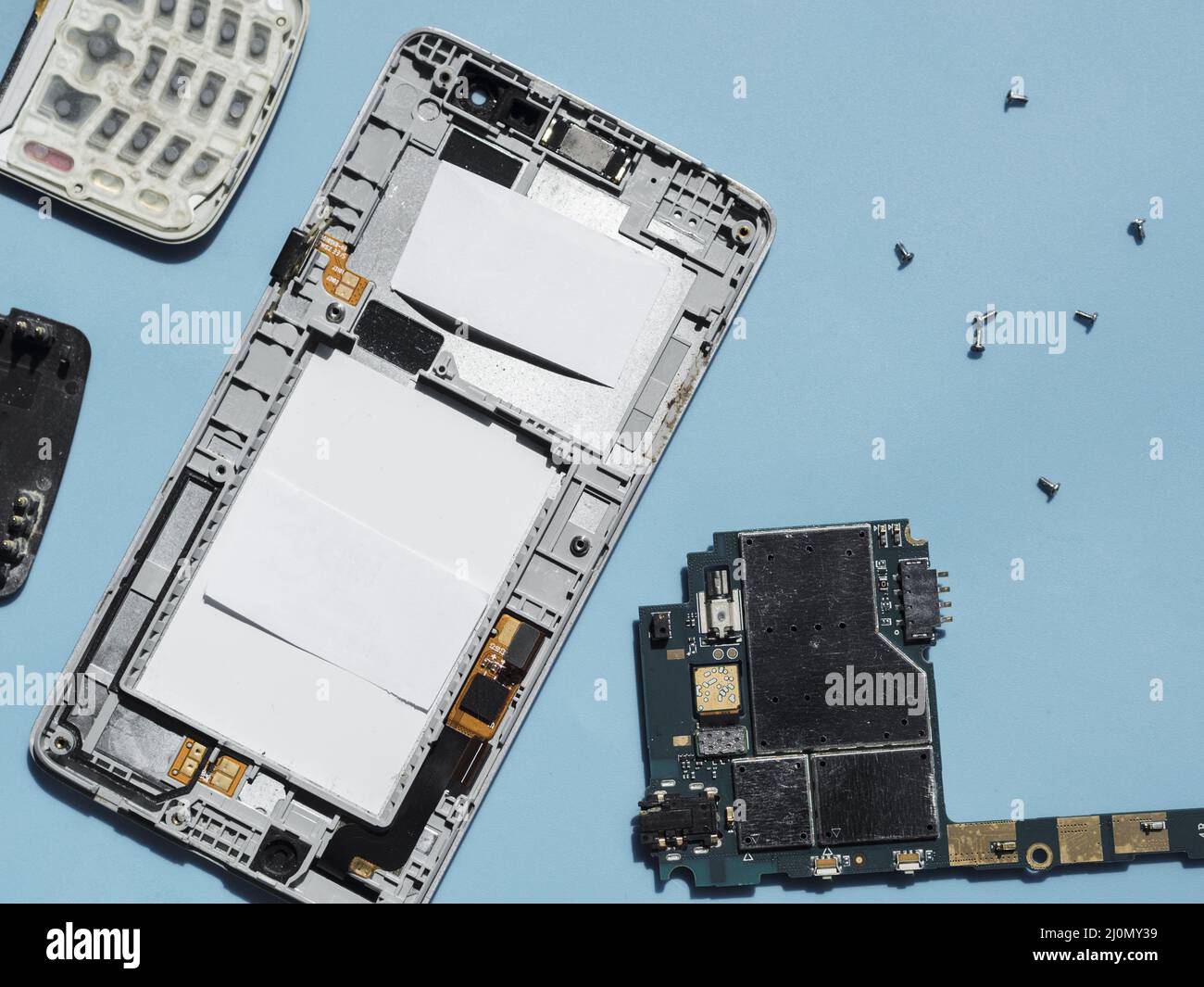 Flat lay disassembled phone Stock Photo - Alamy