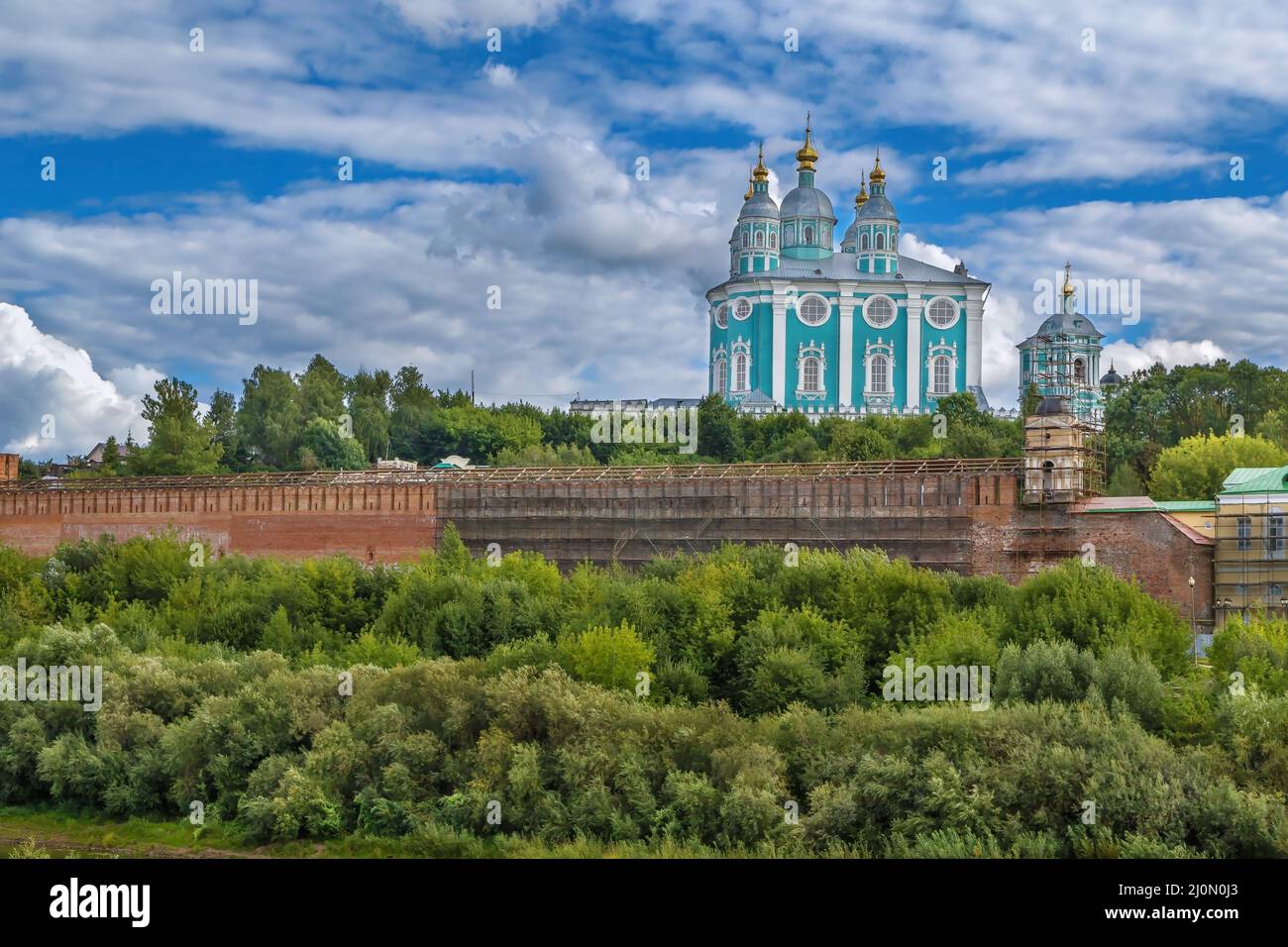 Smolensk cathedral hi-res stock photography and images - Alamy