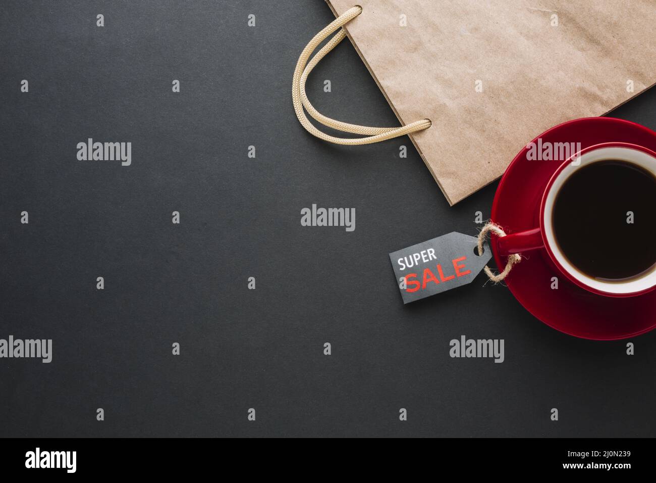 Horizontal big paper bag hi-res stock photography and images - Alamy