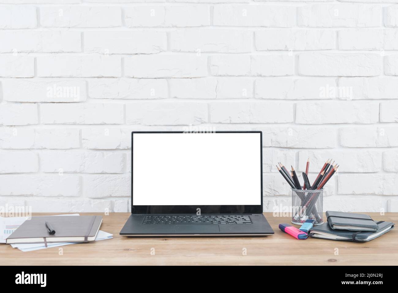 Desktop laptop illustration hi-res stock photography and images - Alamy