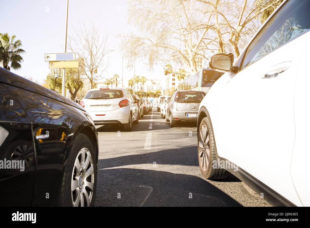 Cars row jam hi-res stock photography and images - Alamy