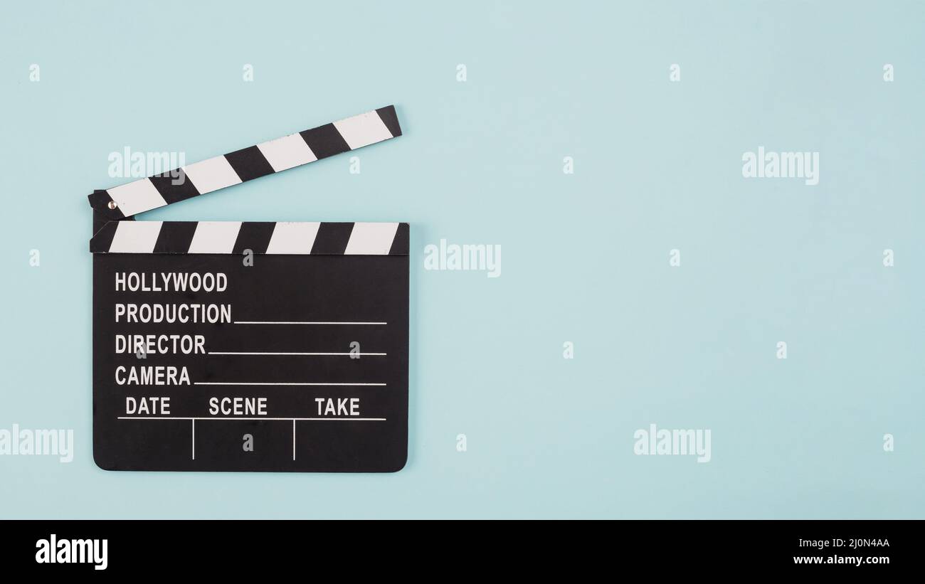 Blank clapperboard hi-res stock photography and images - Alamy