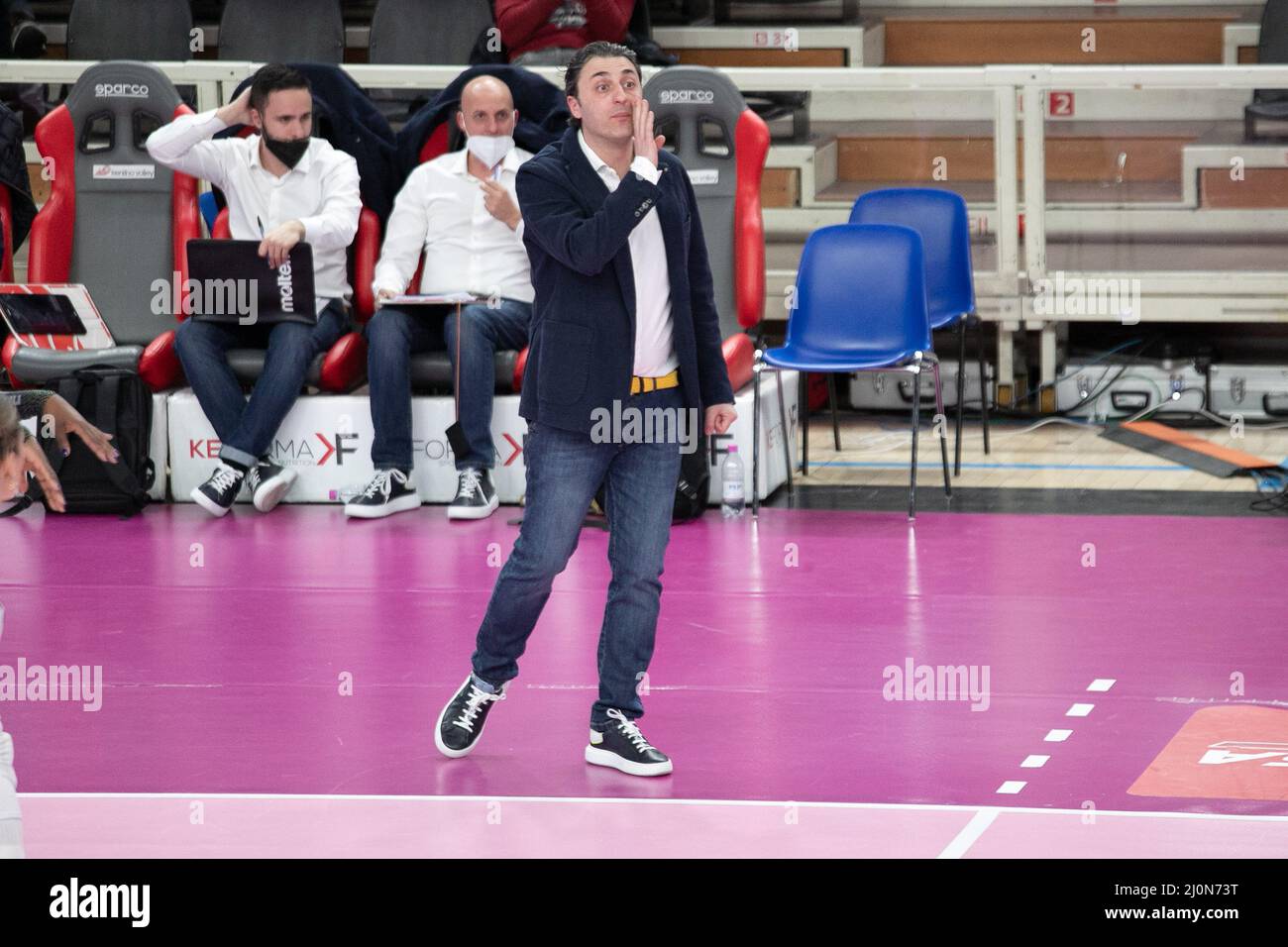 Head coach delta despar trentino rosa hi-res stock photography and ...