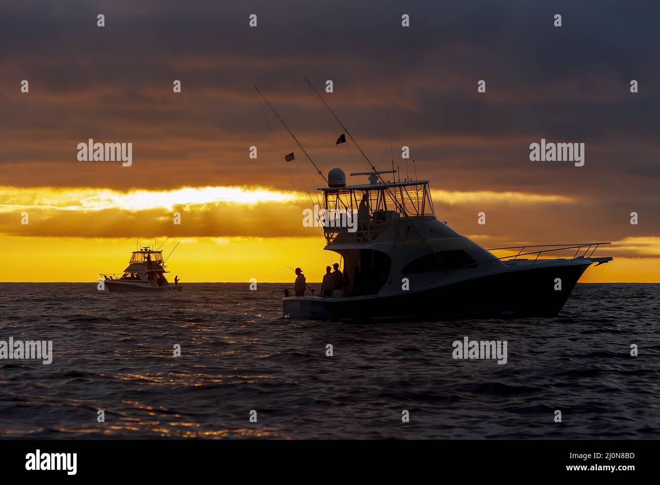 Traditional mexican fishing boat hi-res stock photography and images ...