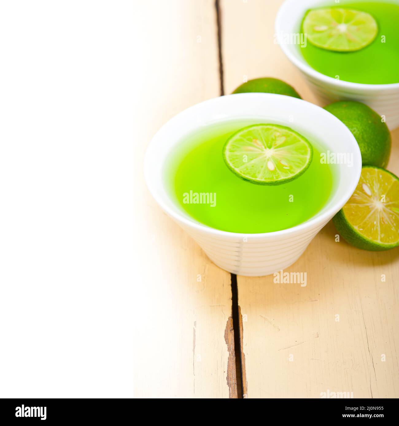 fresh and healthy green lime lemonade macro closeup Stock Photo - Alamy