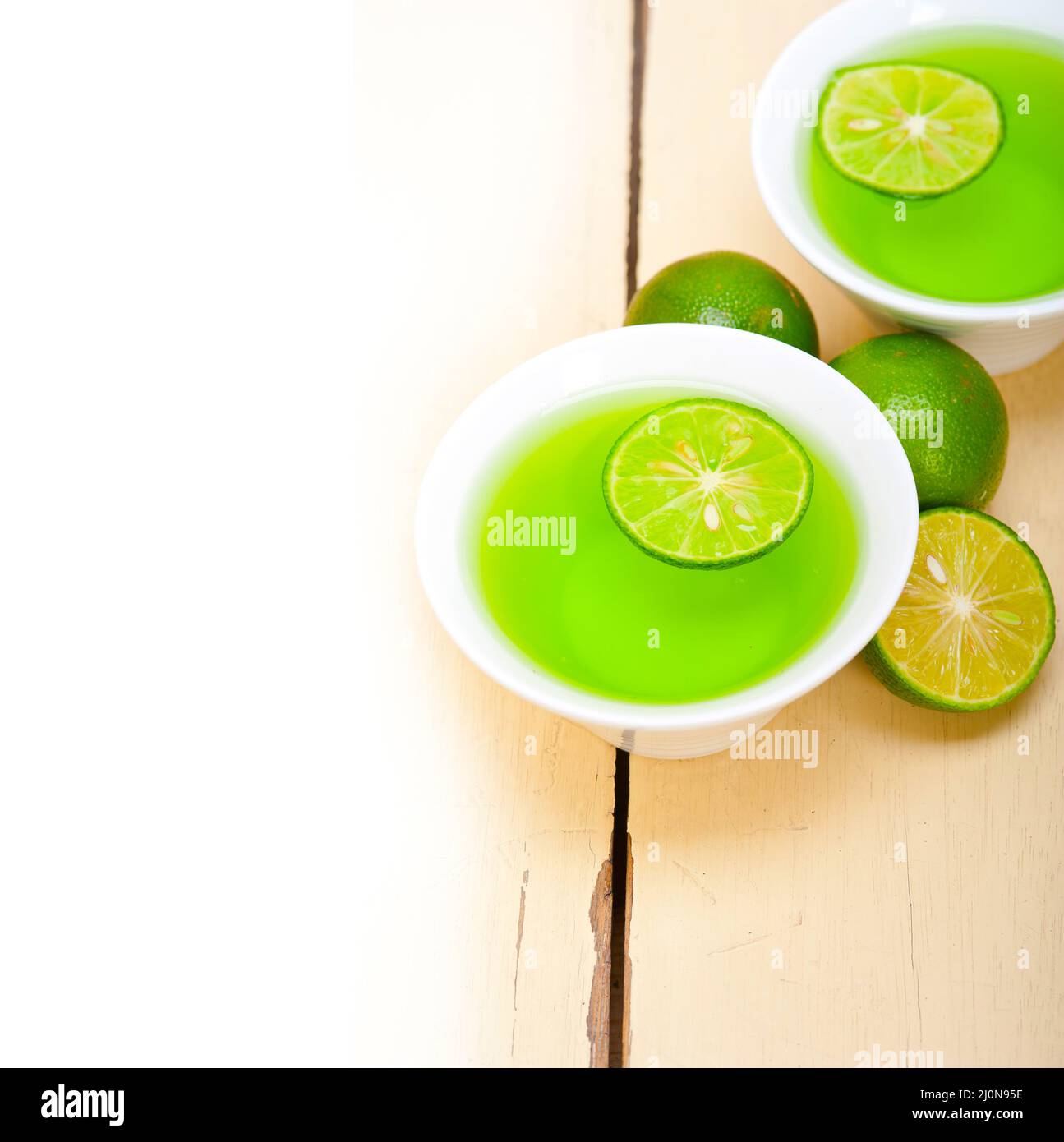 fresh and healthy green lime lemonade macro closeup Stock Photo - Alamy