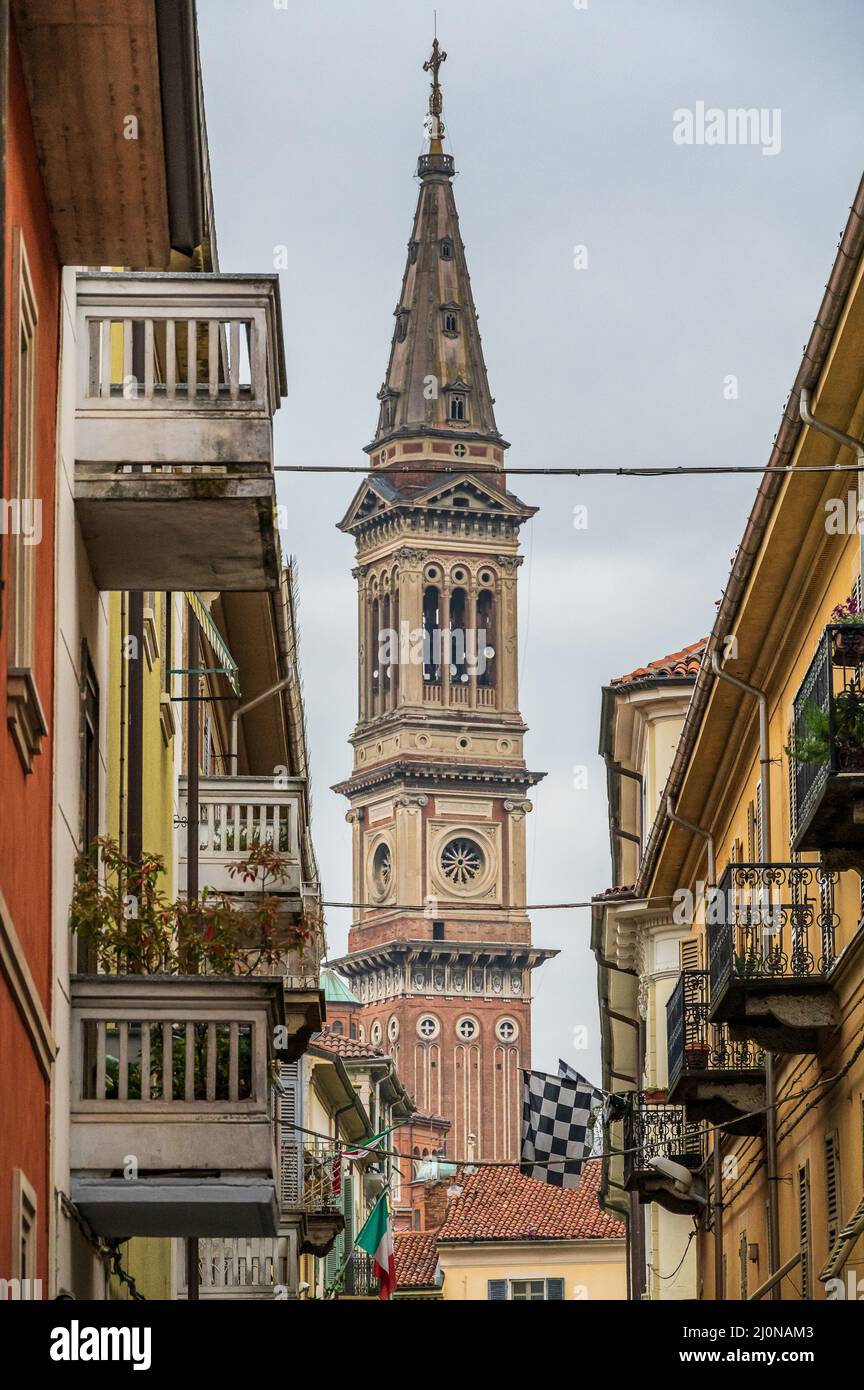 Alessandria Cathedral on Piazza del Duomo Stock Photo - Alamy