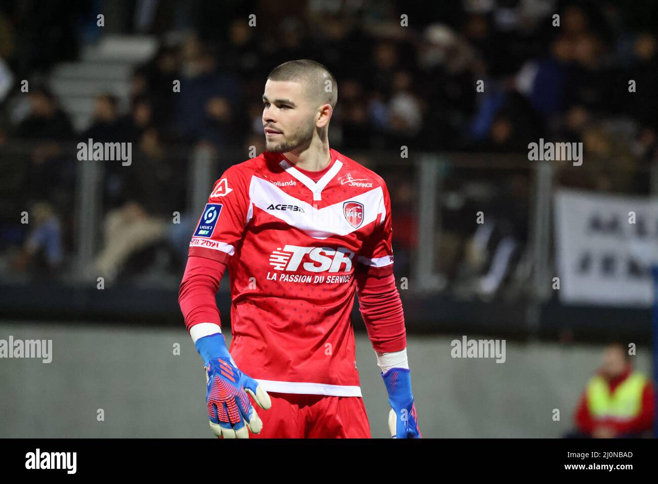 Lucas chevalier hi-res stock photography and images - Alamy