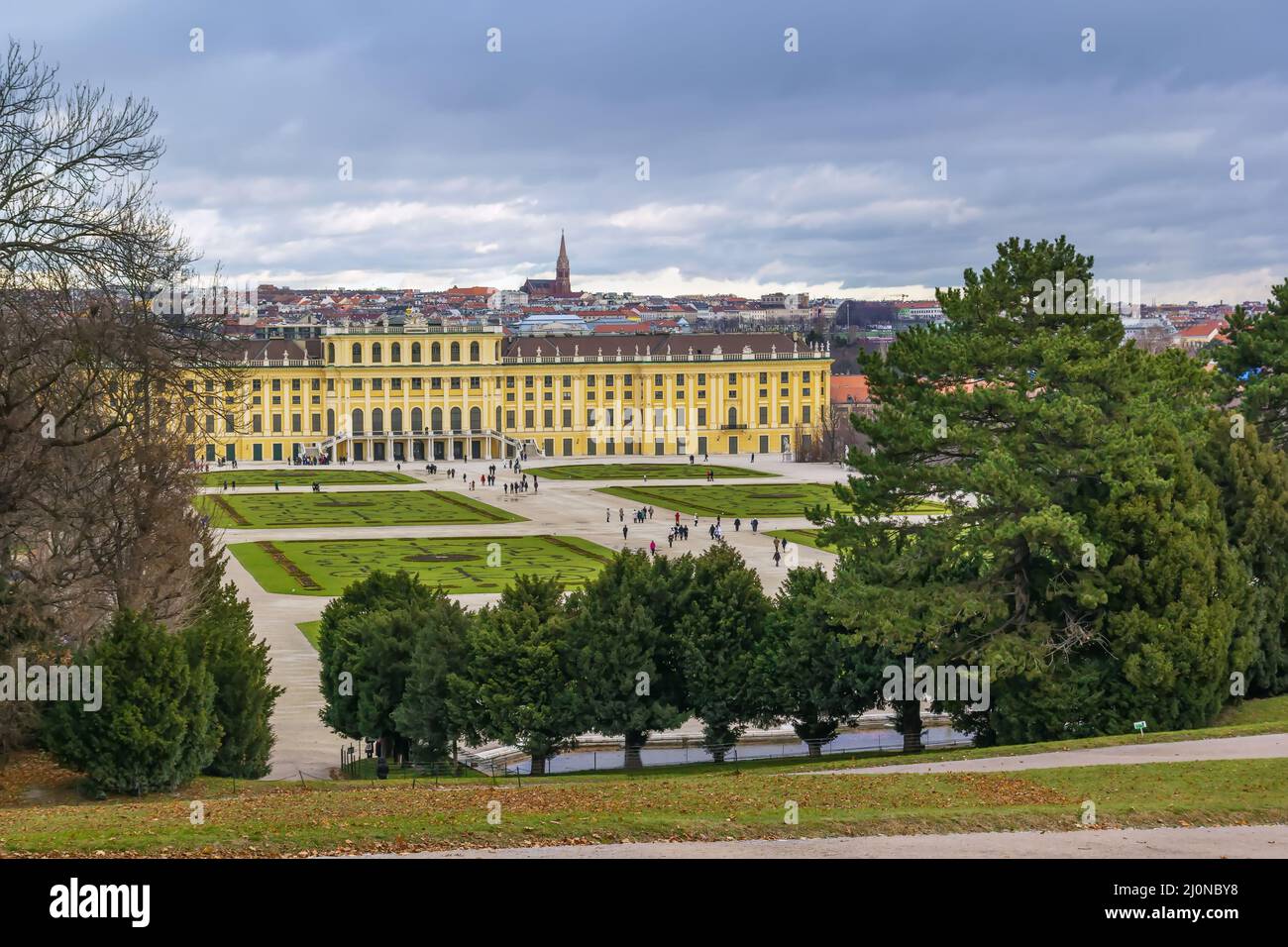 Imperial facade schönbrunn palace hi-res stock photography and images - Alamy