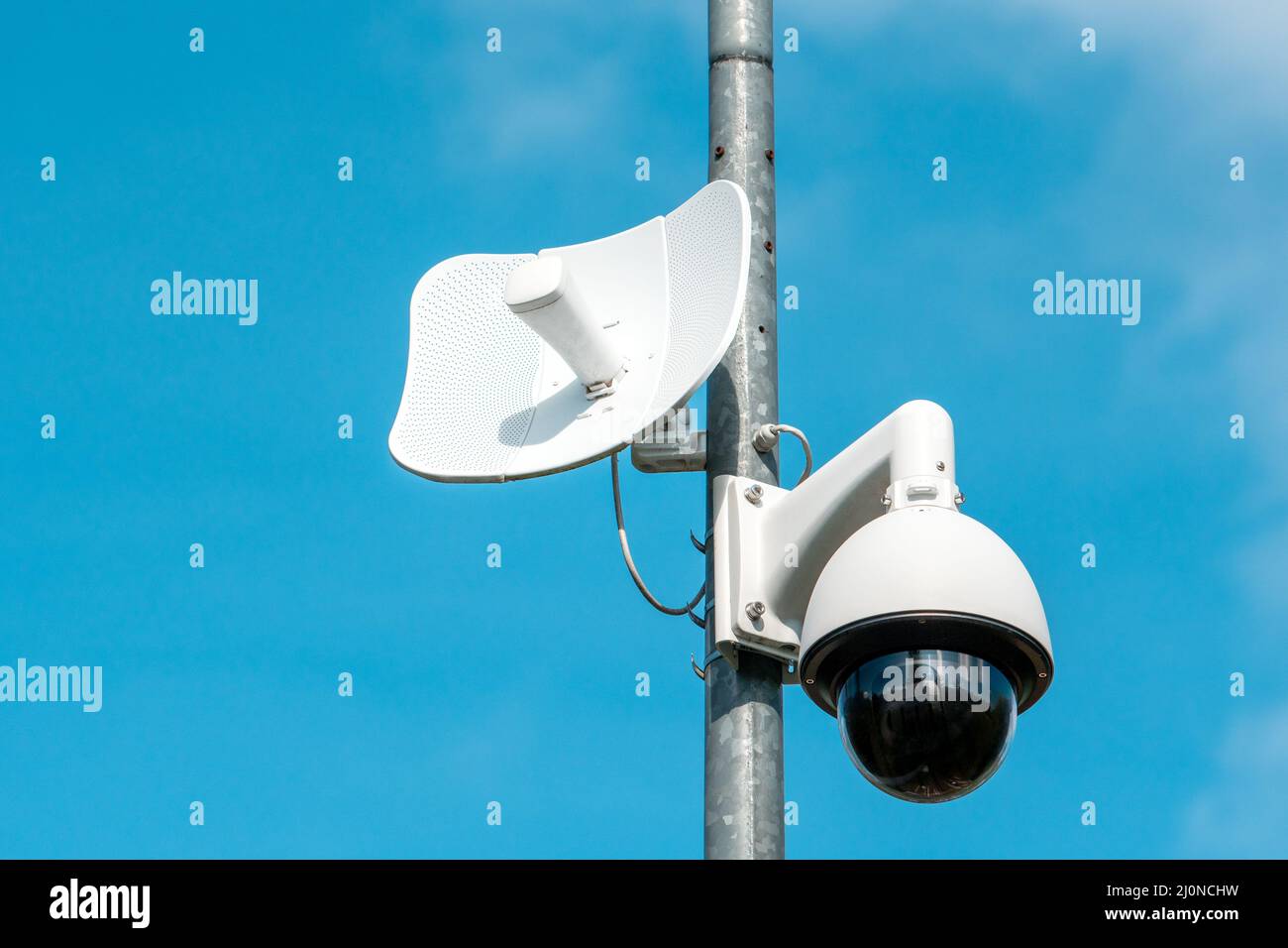 Traffic camera pole hi-res stock photography and images - Alamy