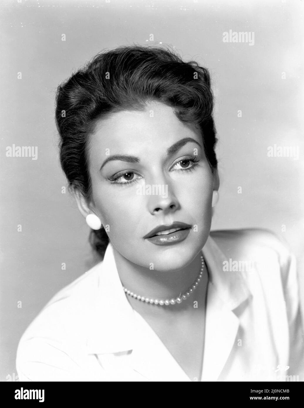 Mara Corday's Instagram, Twitter & Facebook on IDCrawl