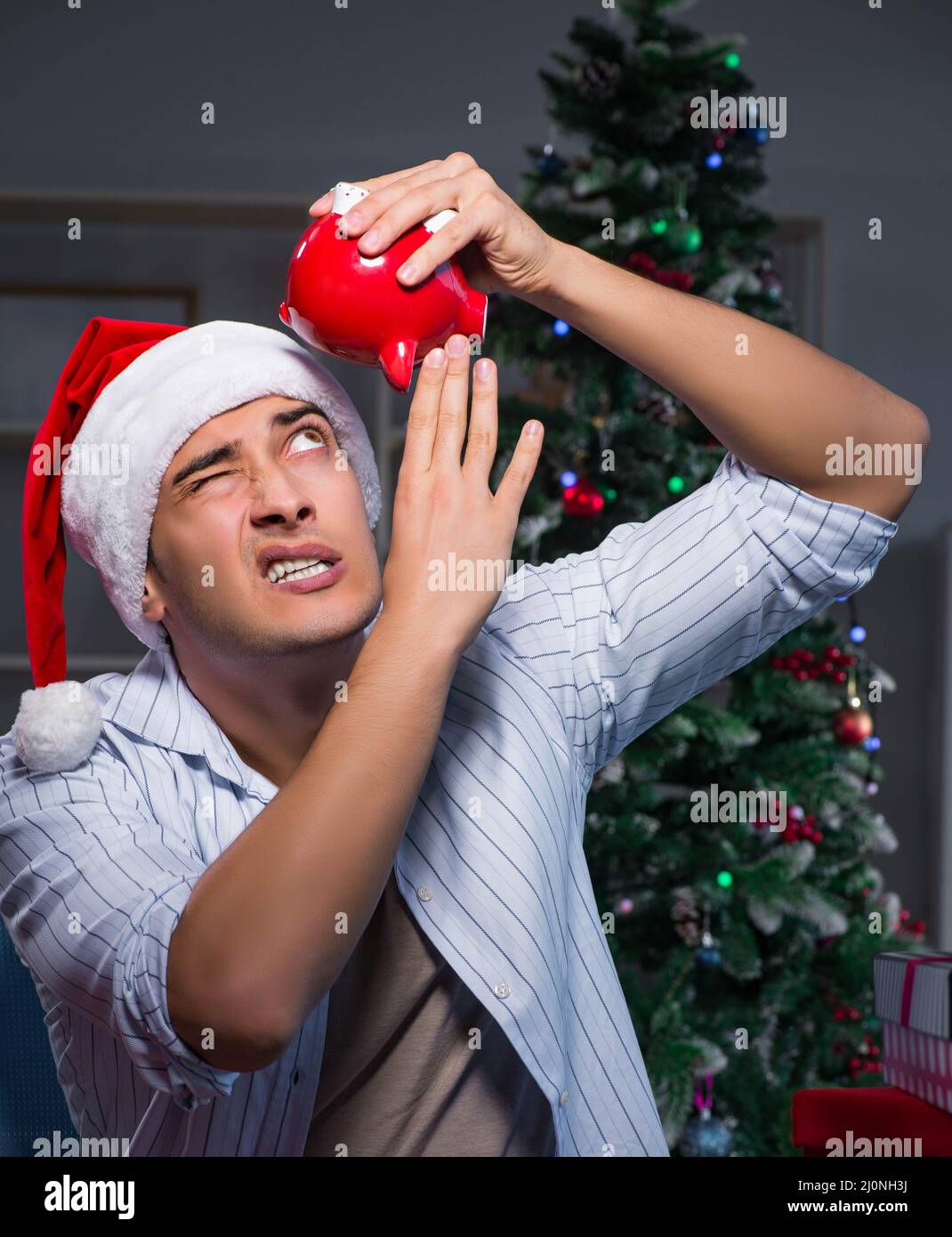 Affordable gifts hi-res stock photography and images - Alamy