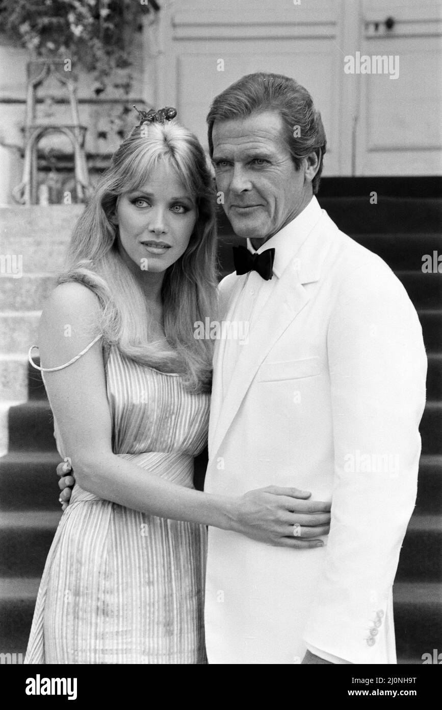 A View to a Kill 1984 James Bond film, Photocall outside The Chateau de ...