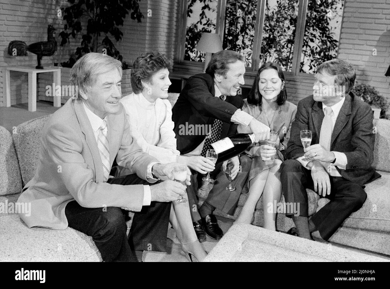 Robert Kee, Angela Rippon, David Frost, Anna Ford and Michael Parkinson ...