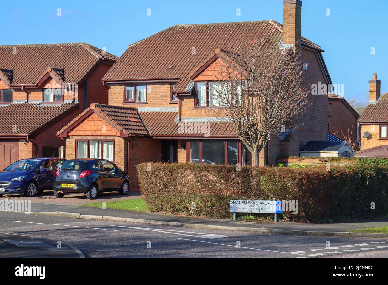 High income homes hi-res stock photography and images - Alamy