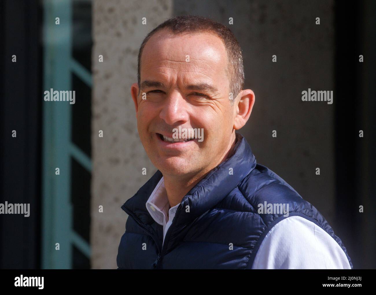 Martin lewis money show hi-res stock photography and images - Alamy