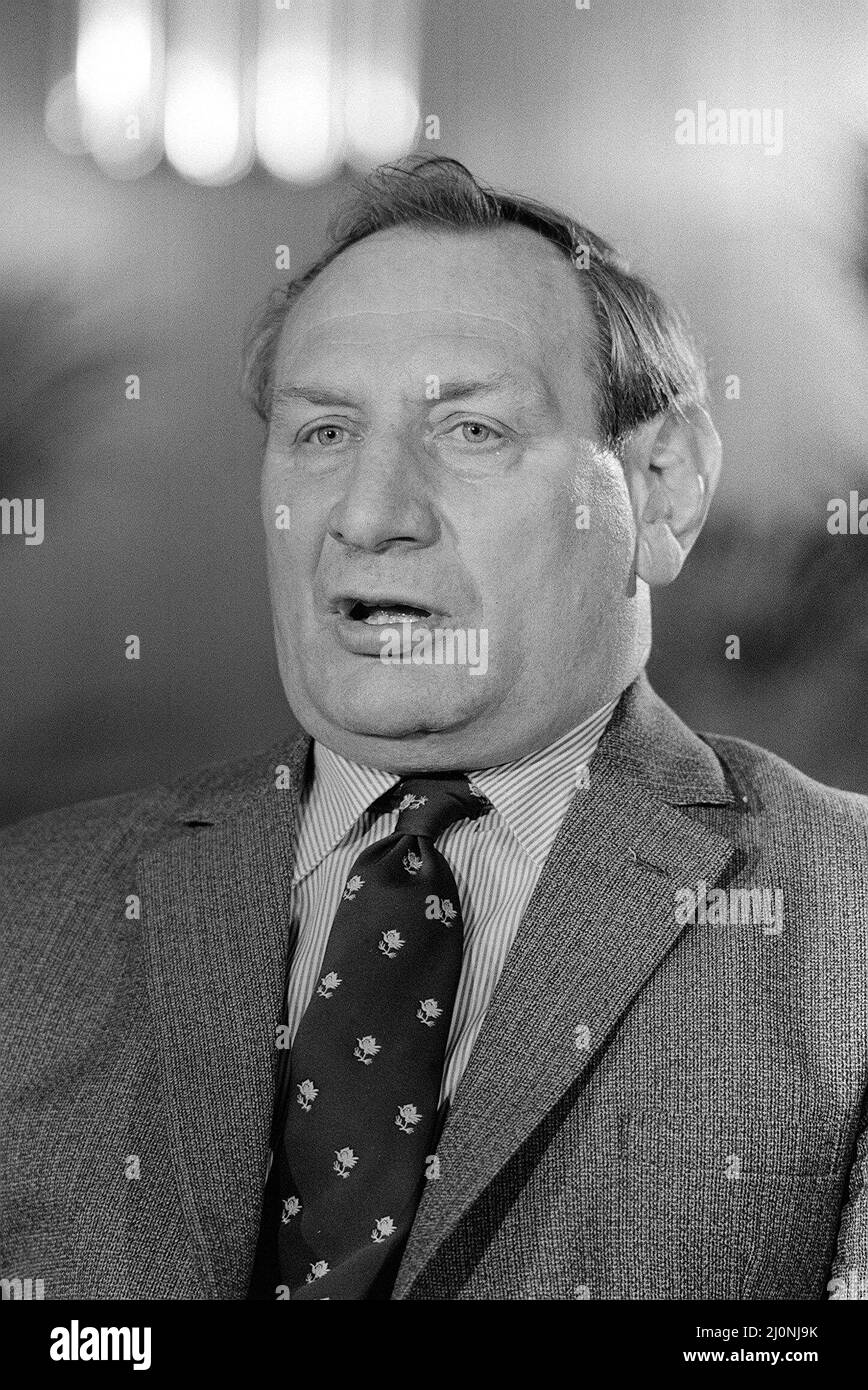 Ron jacobs hi-res stock photography and images - Alamy