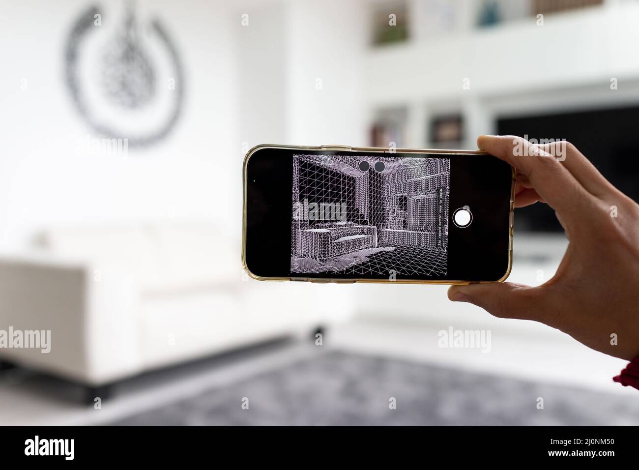 Decorating Apartment with Augmented Reality Interior Design Software ...