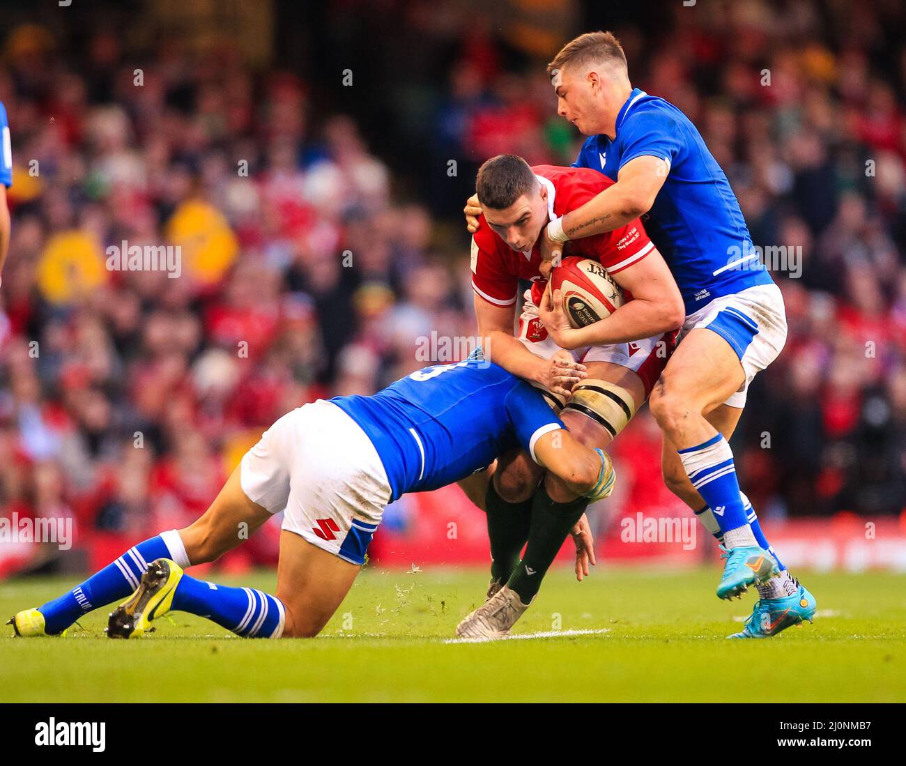 Seb davies wales hi-res stock photography and images - Alamy